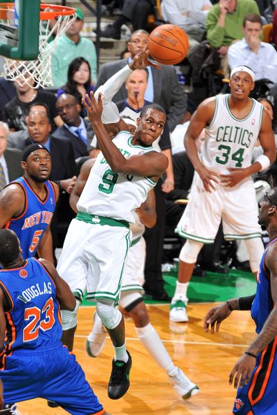 Rajon Rondos 24 Assists Highlight His Triple Double For The Boston
