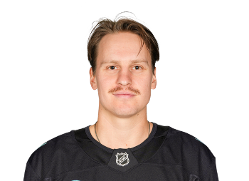 Eeli Tolvanen Game By Game Stats and Performance - Nashville Predators ...