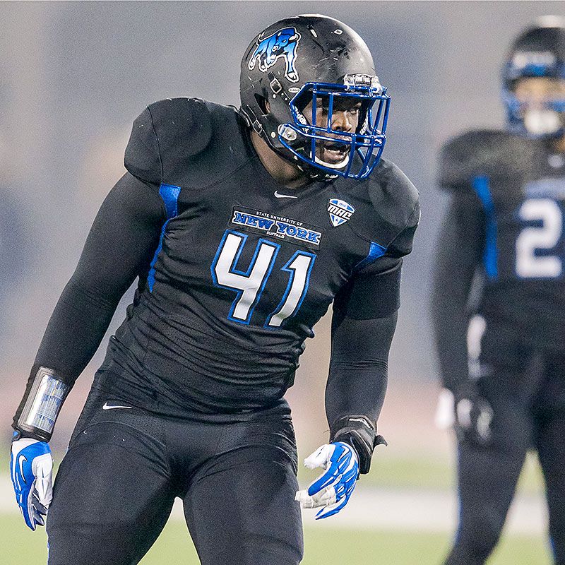 NCAA: Fallece jugador tras colapsar en práctica - ESPN