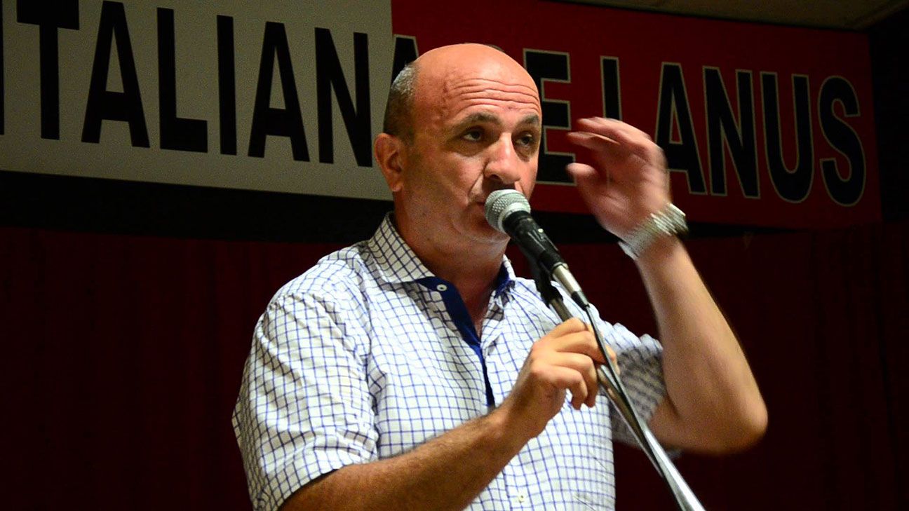 Nicolás Russo: "Tinelli sería la persona indicada para la AFA si se ...