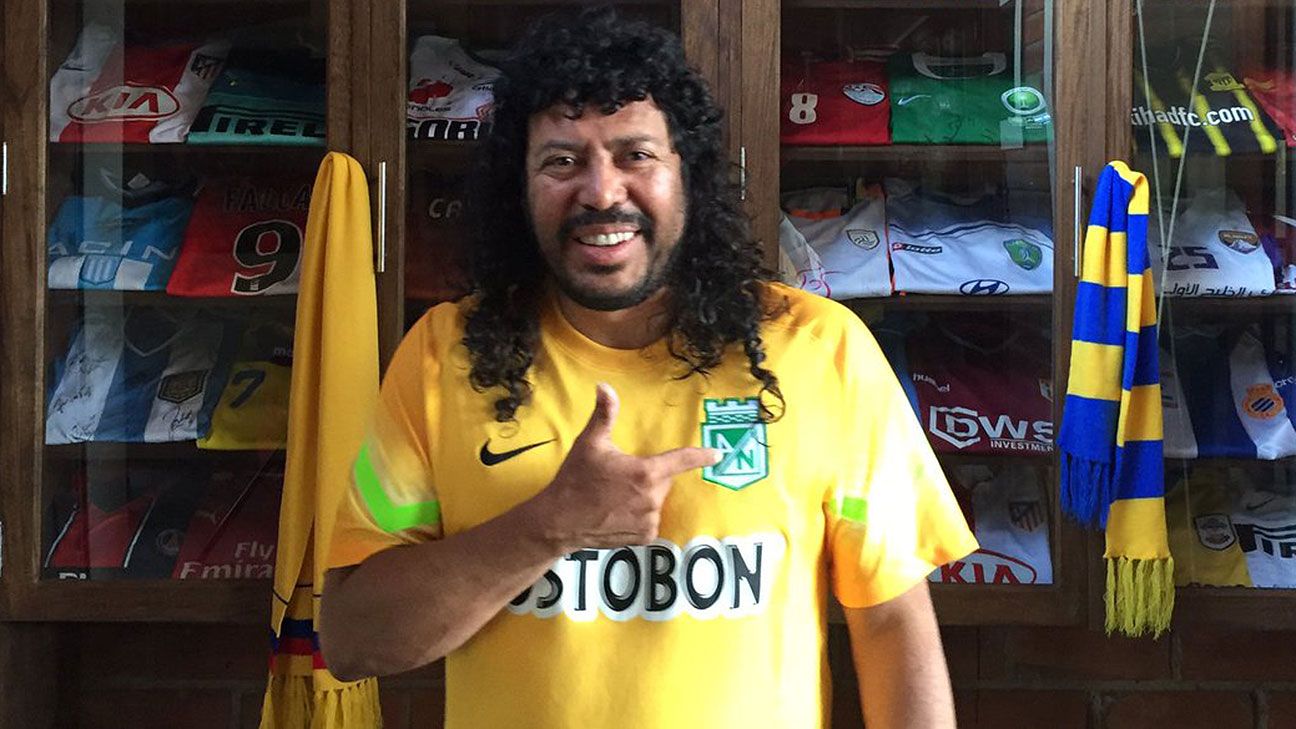 René Higuita, el legado de un loco e irreverente - ESPN