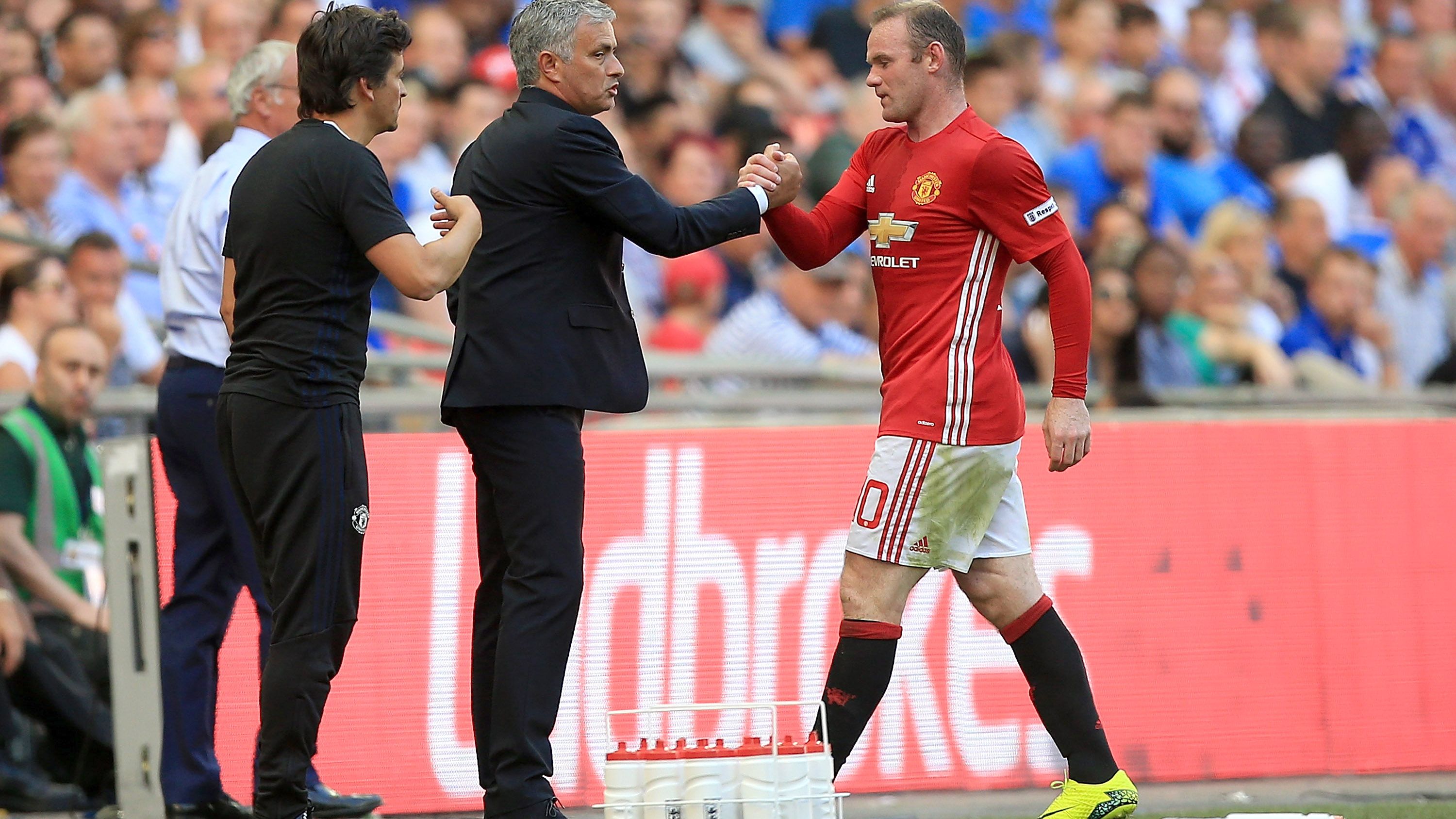 Mou insiste en que Rooney puede jugar donde sea - ESPN