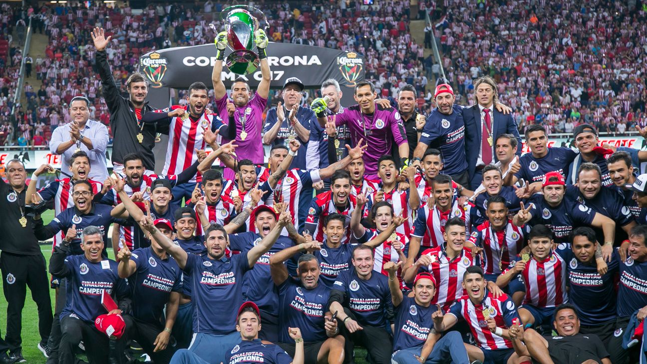 Chivas logra doblete histórico con Copa y Liga