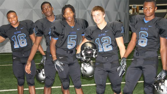 Nike uses L.D. Bell players for product debut - ESPN - Dallas High ...