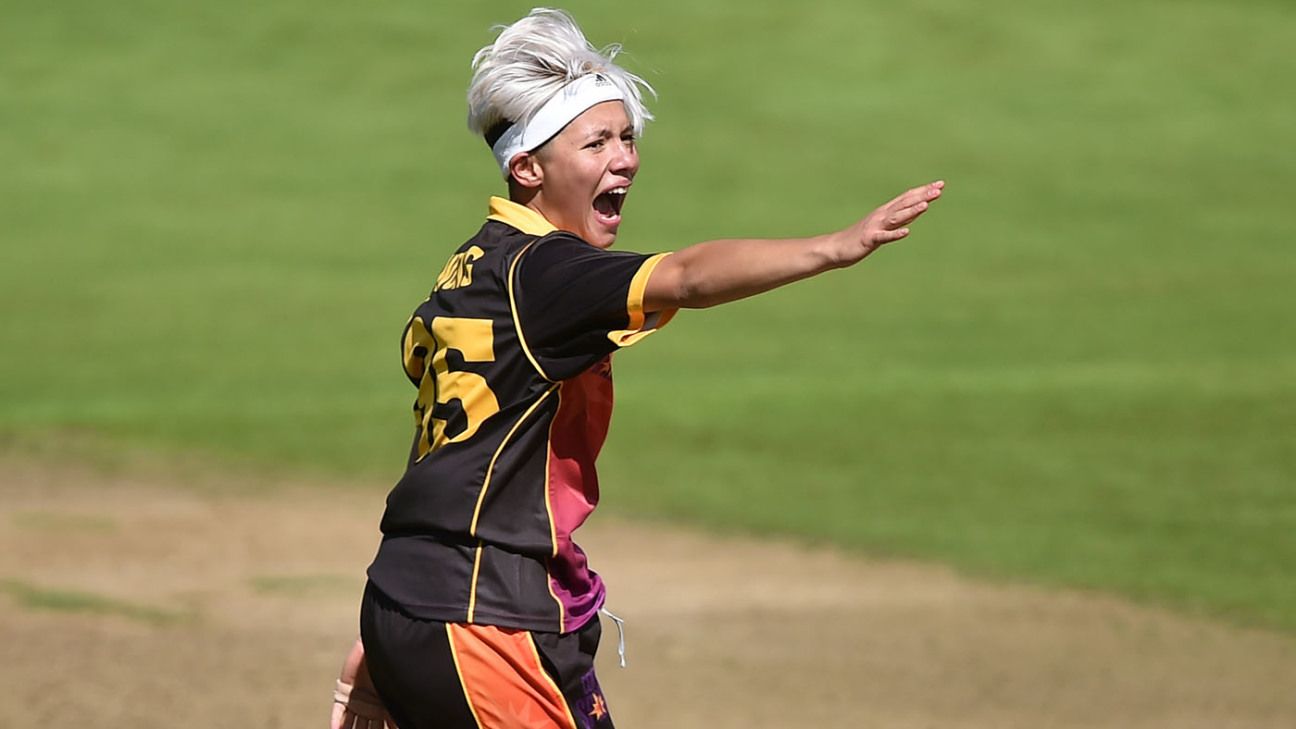 Issy Wong breathes 'sigh of relief' as England women train in New ...