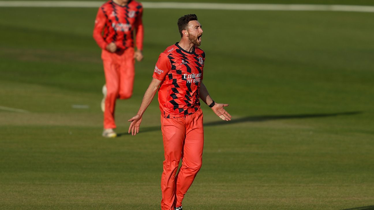 Richard Gleeson wins first England call-up for T20Is against India - ESPN