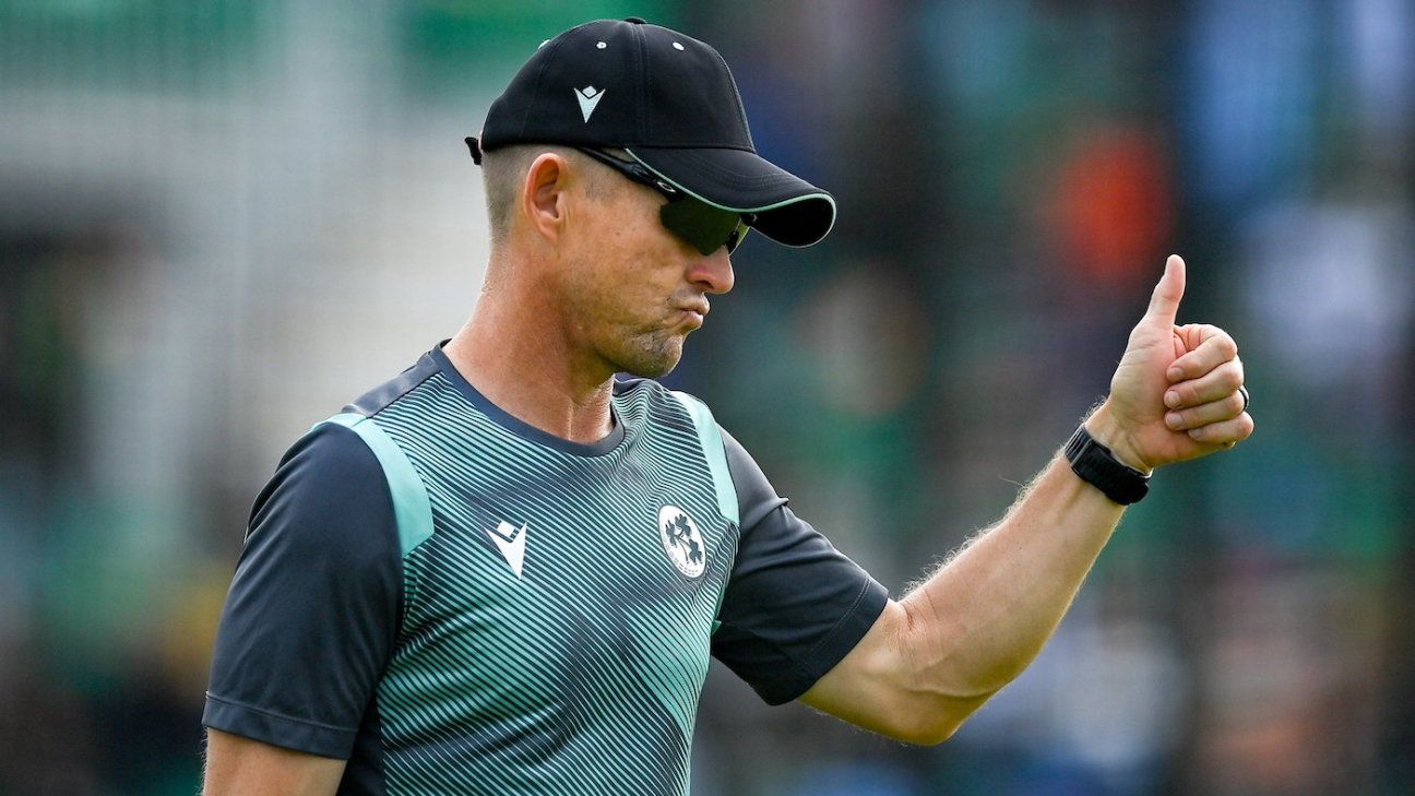 Malan steps down as Ireland head coach, Wilson named replacement - ESPN