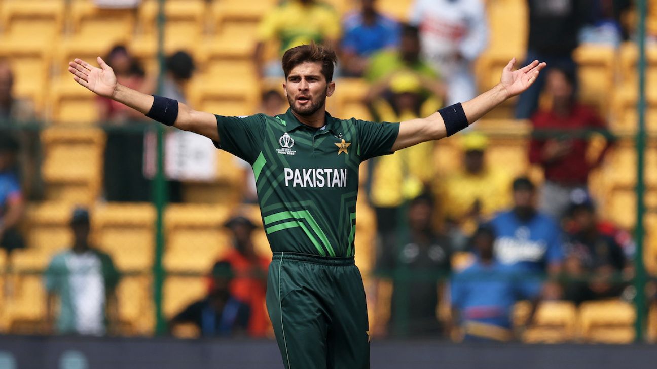 Too many bad balls make for another bad World Cup day for Pakistan - ESPN