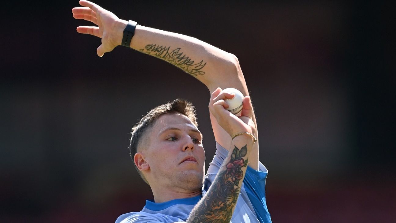 Brydon Carse given three-month ban over betting breaches - ESPN