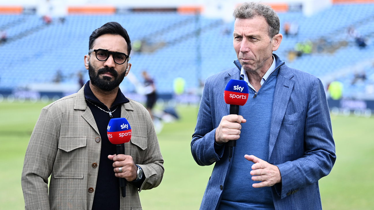 Who's the most fashionable cricket commentator? - ESPN