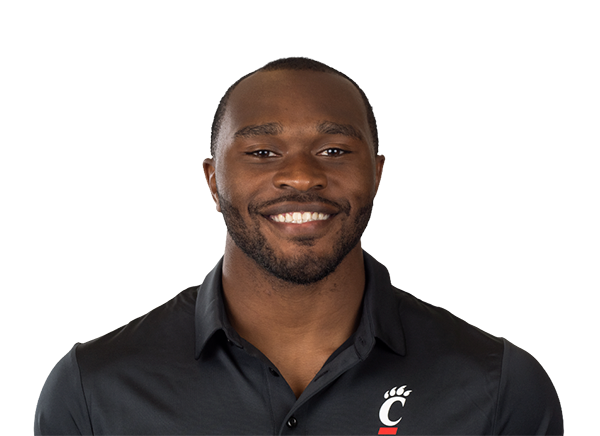 Perry Young - Cincinnati Bearcats Linebacker - ESPN
