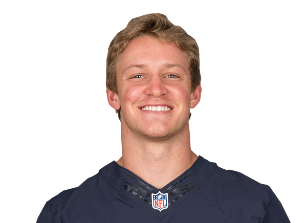 Alex Scearce Biography - ESPN