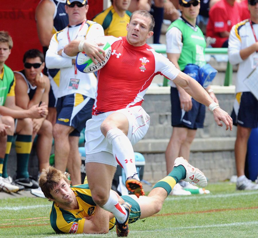 Wales and England progress in George - ESPN