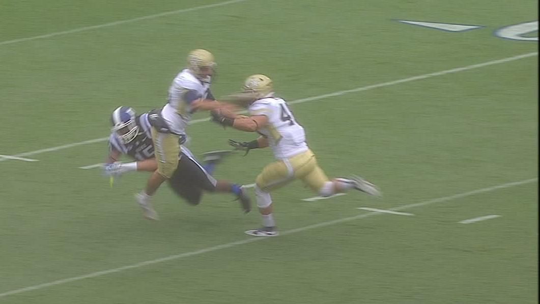 Georgia Tech punter lit up after bad snap - ESPN Video