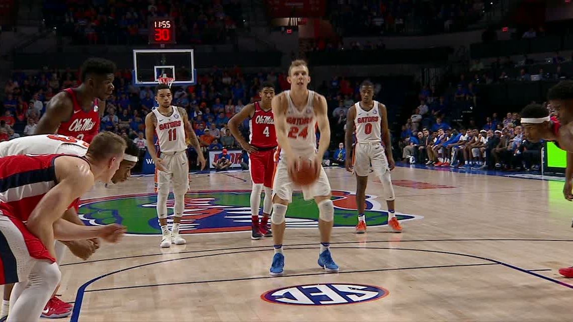 Rick Barry's son shoots free throws just like his dad - ESPN Video