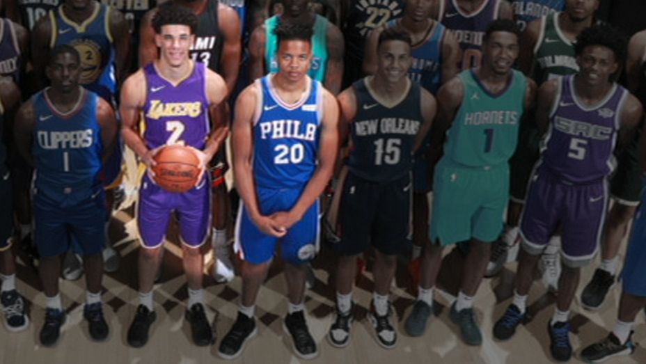 A lot going on in rookie class photo - ESPN Video