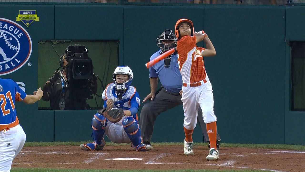 Texas little leaguers hit a pair of homers in win - ESPN Video
