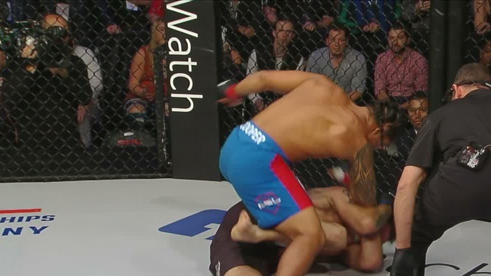 Cooper gets two 1st-round finishes to make PFL finals - ESPN Video