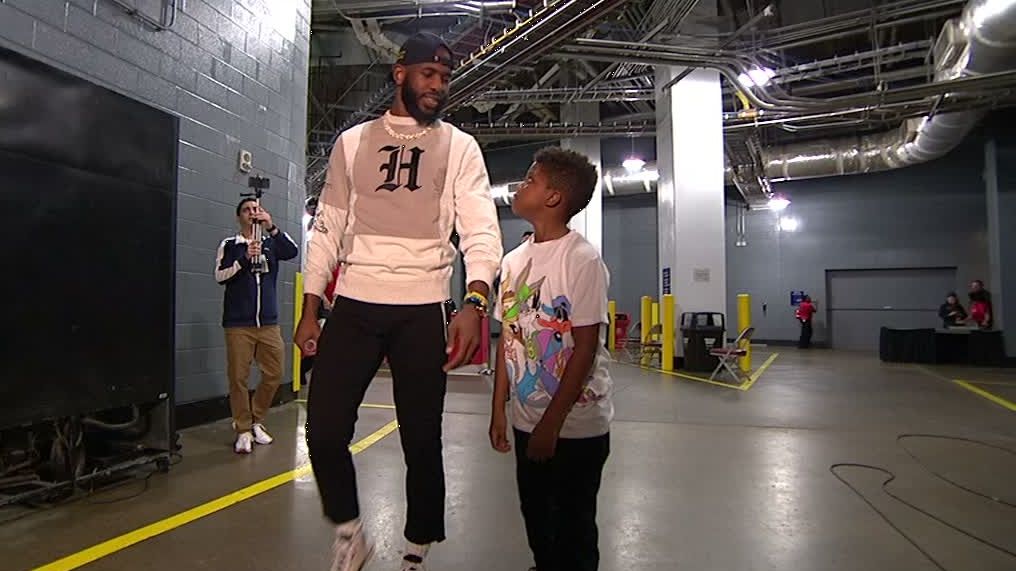 CP3 arrives with his son before game vs. Warriors - ESPN Video