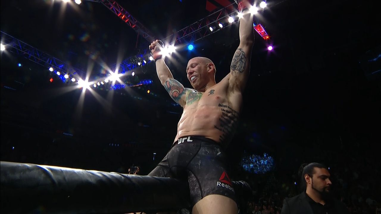 Emmett knocks down Bektic, stunts with backflip - ESPN Video