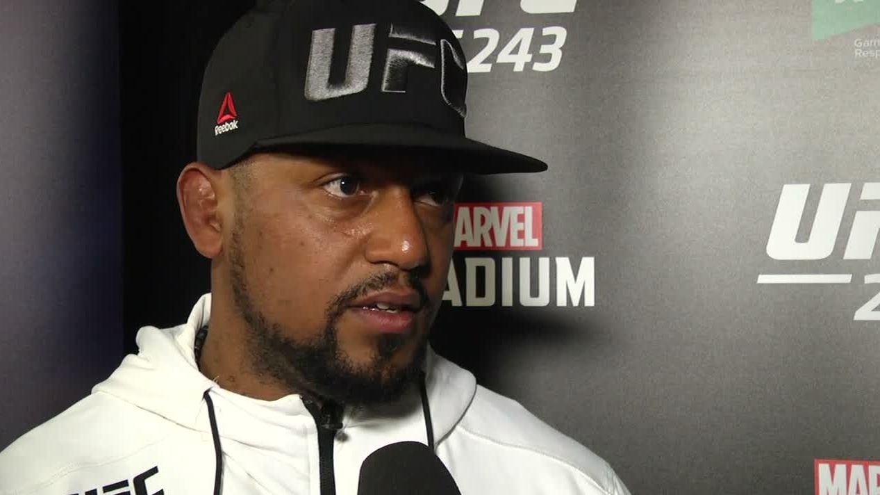 De Castro breaks down KO win - ESPN Video