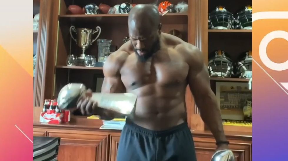 Harrison gets his pump on with Lombardi trophies - ESPN Video