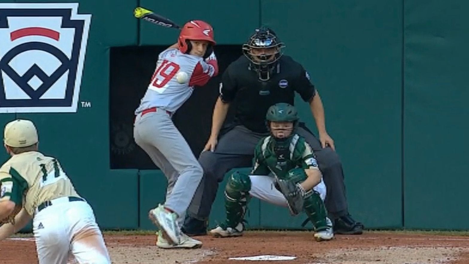 Gavin Weir crushes 3-run homer for South Dakota - ESPN Video