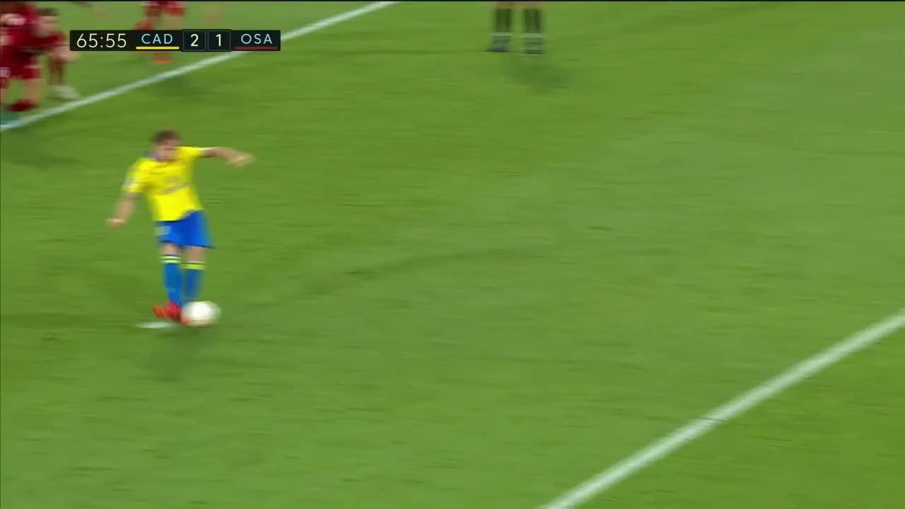 Álex slots home penalty goal vs. Osasuna - ESPN Video