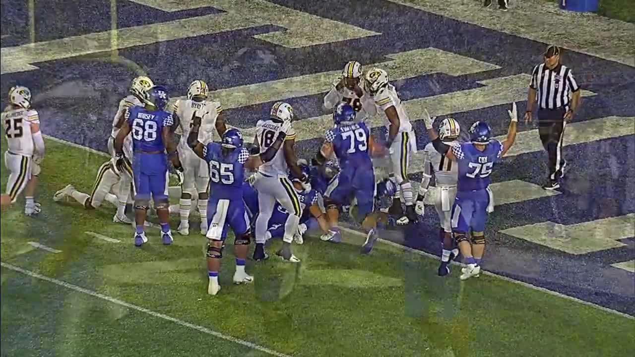 Christopher Rodriguez Jr. scores 2-yard rushing TD - ESPN Video