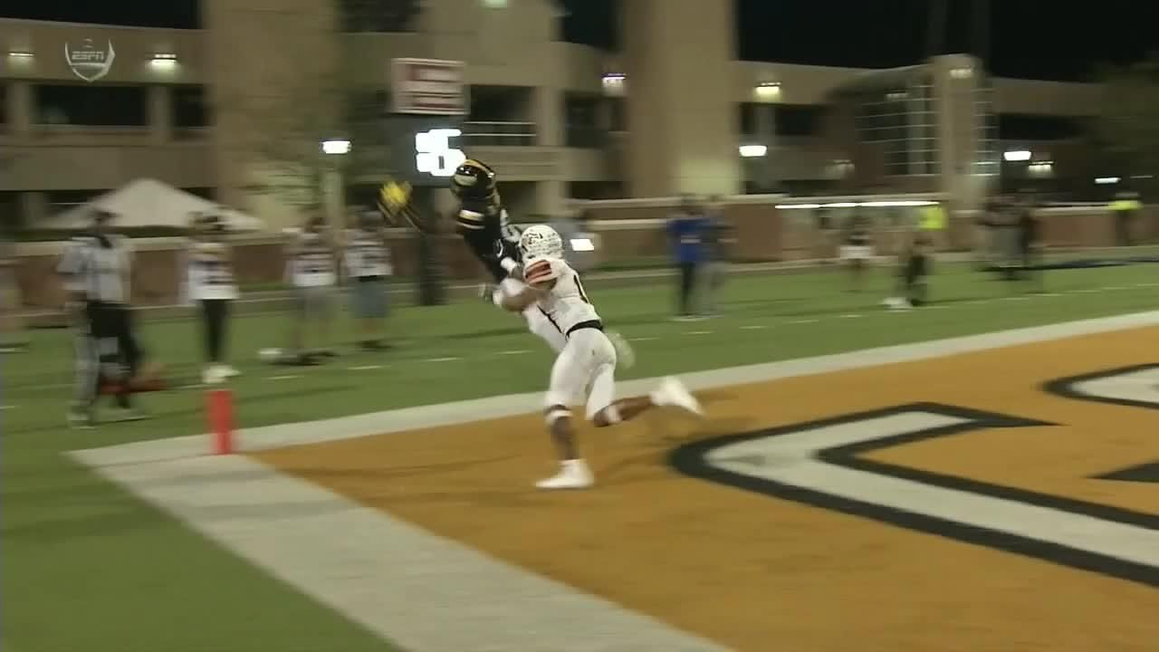 Demarcus Jones hauls it in for 3-yard receiving touchdown - ESPN Video