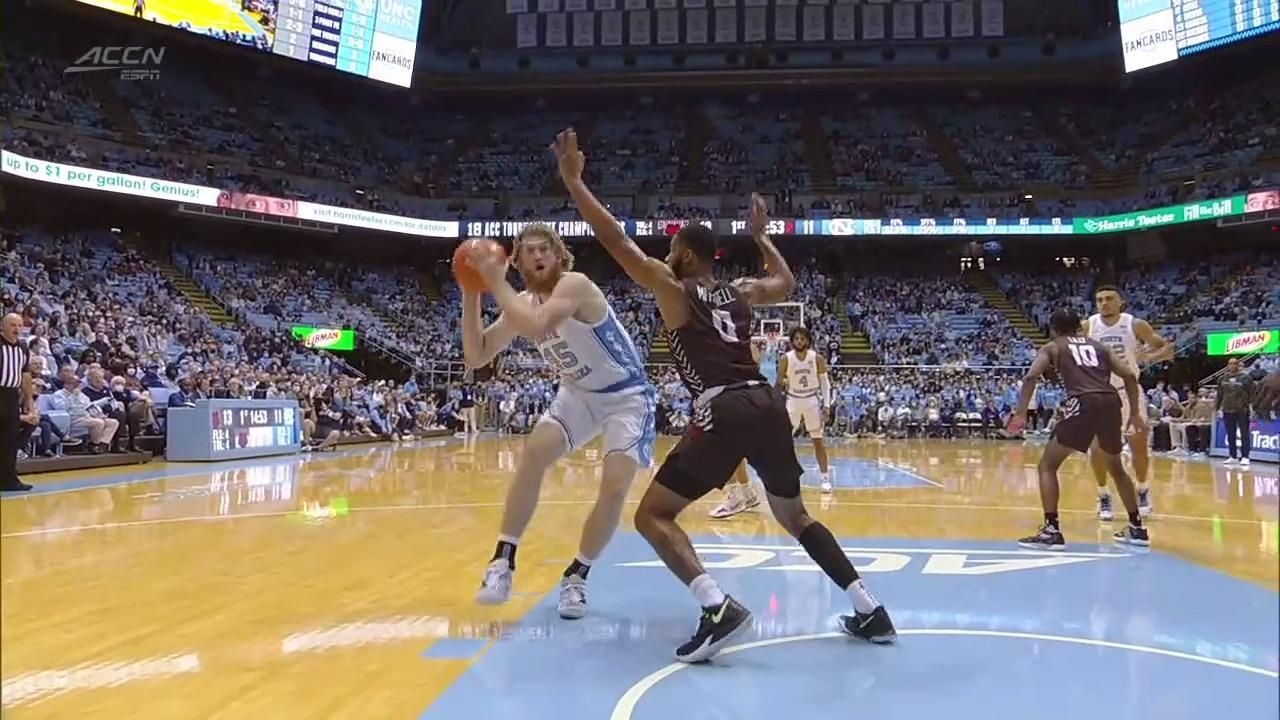 Manek goes to work in the post for UNC and-1 - ESPN Video