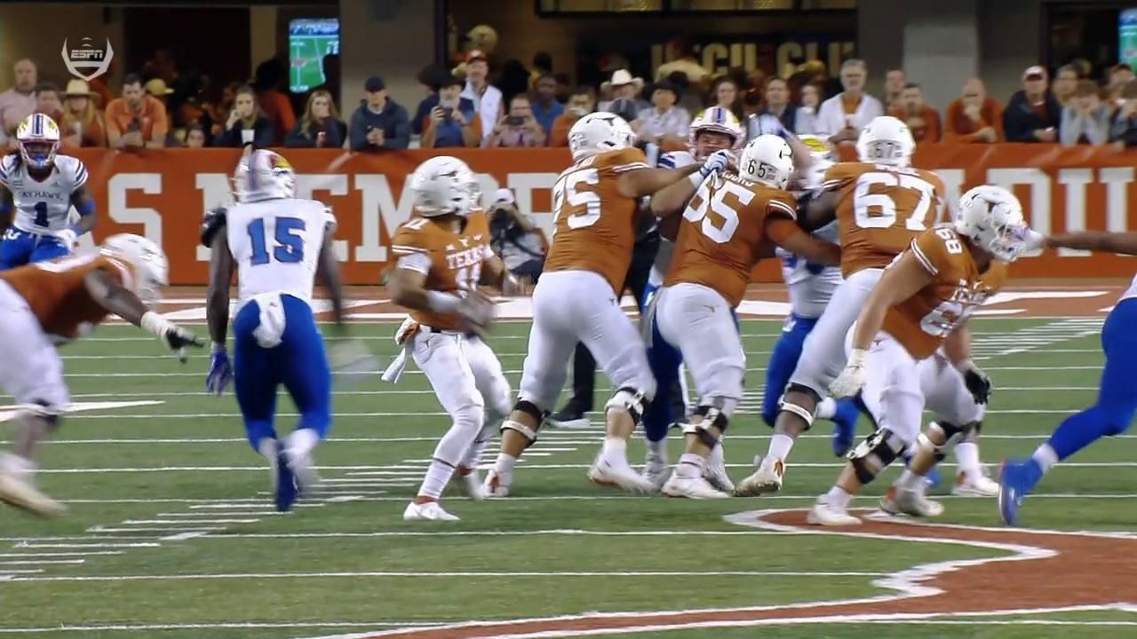 Kansas forces fumble on Texas' opening offensive possession - ESPN Video
