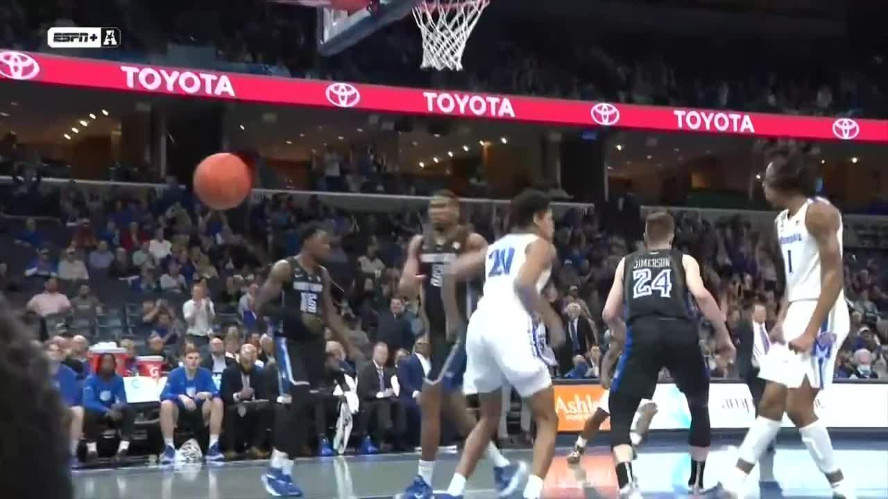 Josh Minott rocks the rim with dunk - ESPN Video