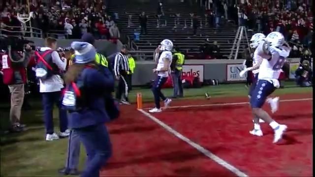 Howell calls his own number for Tar Heels TD - ESPN Video