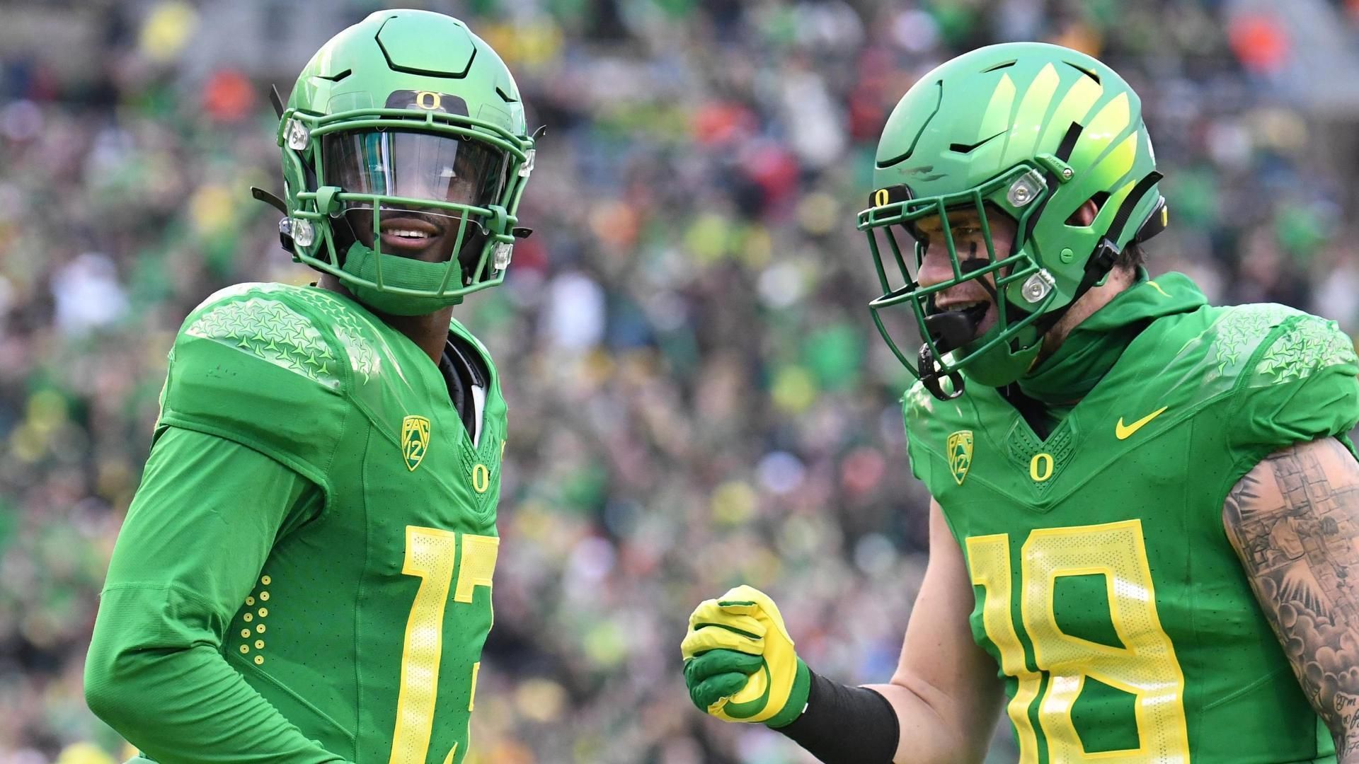 Anthony Brown's 3 TDs lead Oregon to the win over rival Oregon State ...