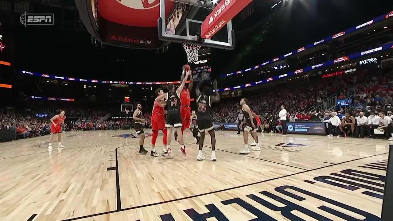 Jaylin Williams goes up for the and-1 - ESPN Video