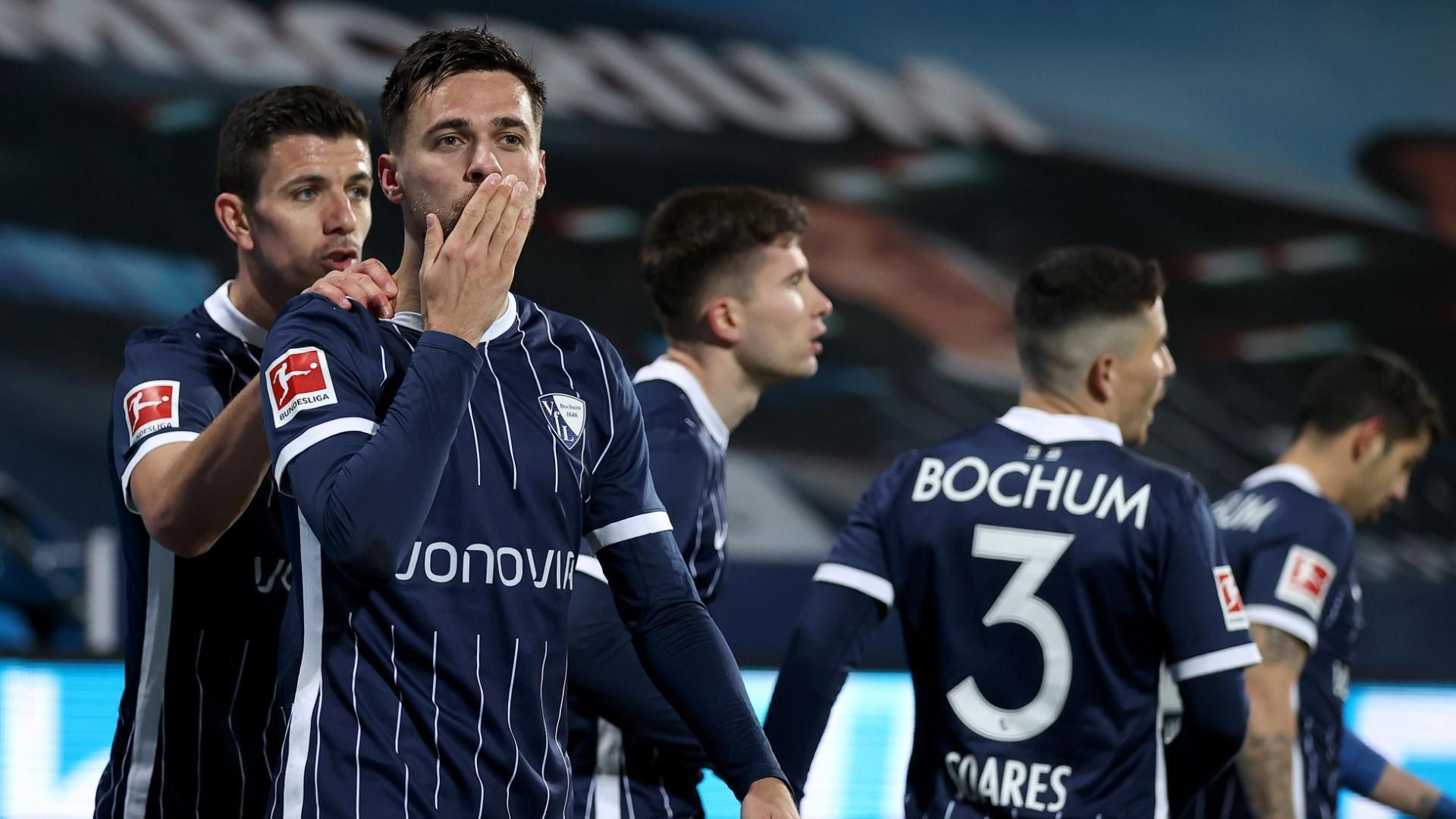 Bochum beats Wolfsburg on Milos Pantovic's header - ESPN Video