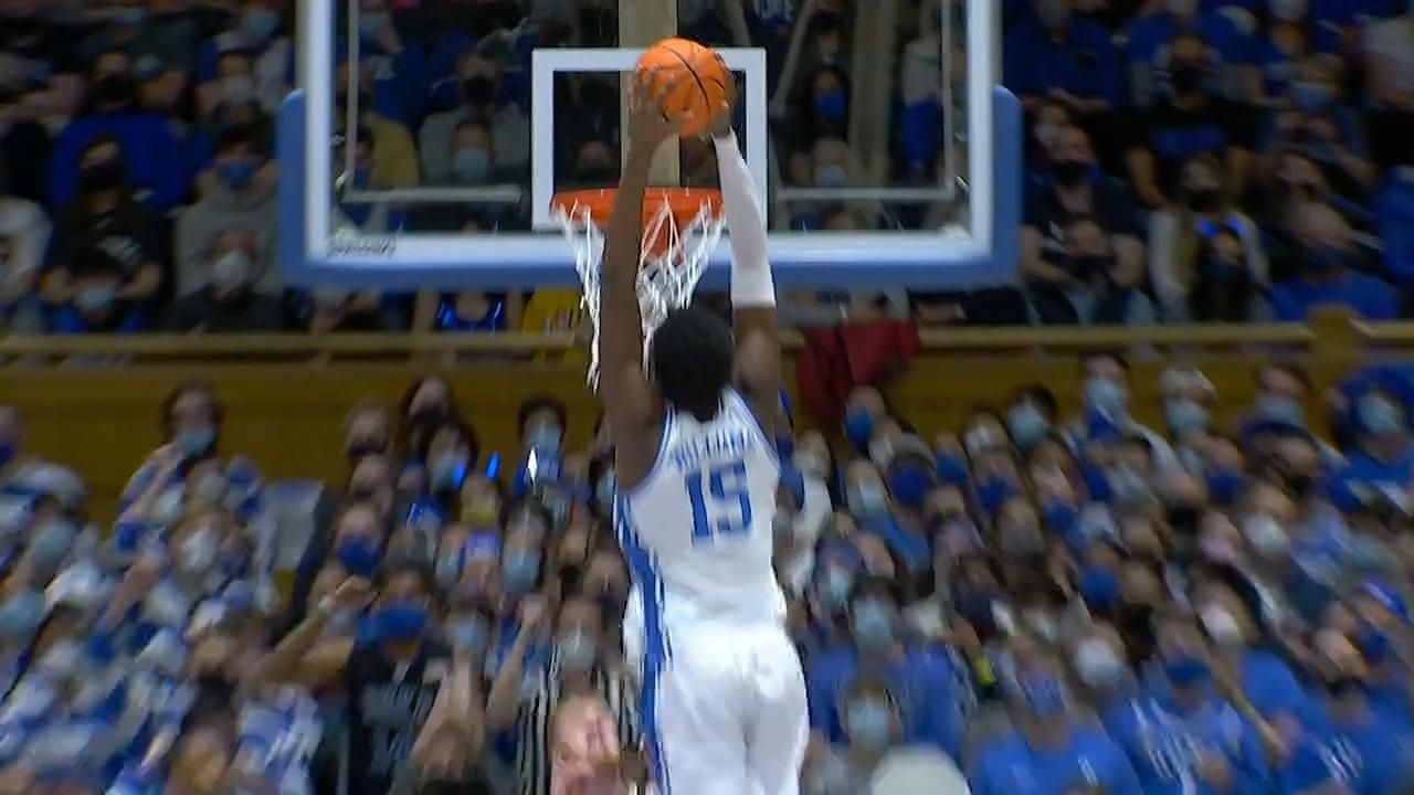 Jeremy Roach lobs one up for Mark Williams to throw down - ESPN Video