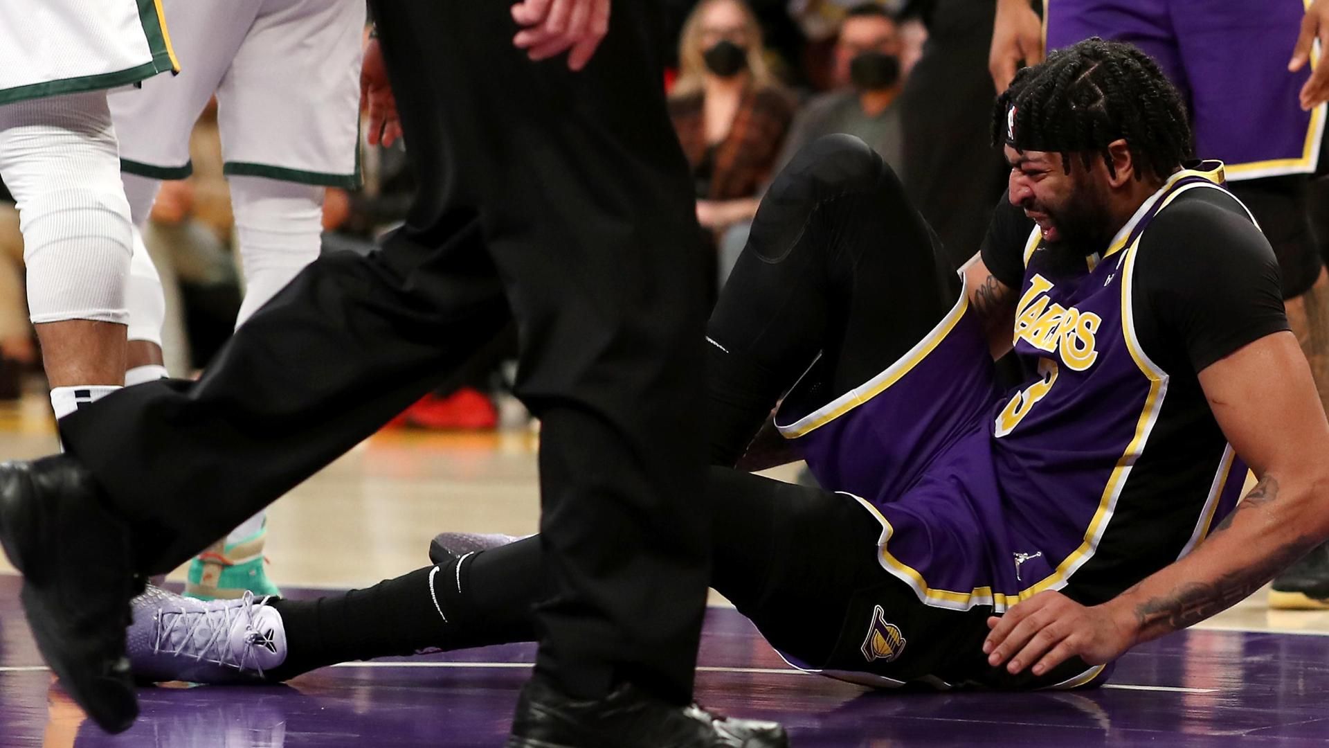 ESPN: Serving sports fans. Anytime. Anywhere.