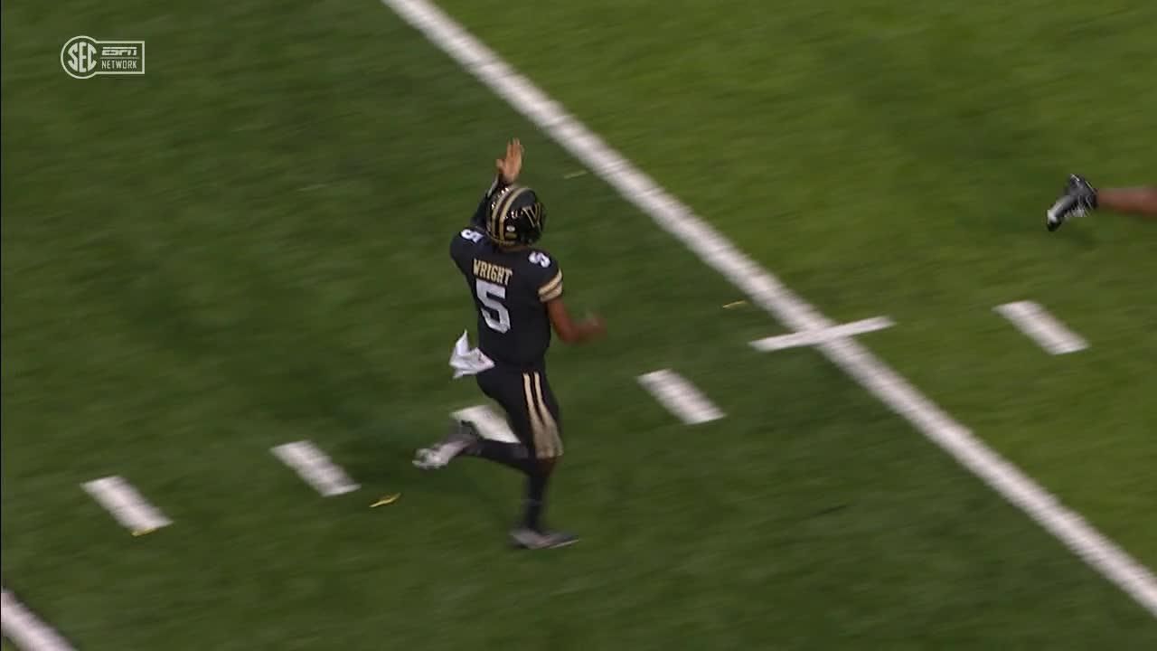 Mike Wright airs it out for a 75-yard passing TD - ESPN Video