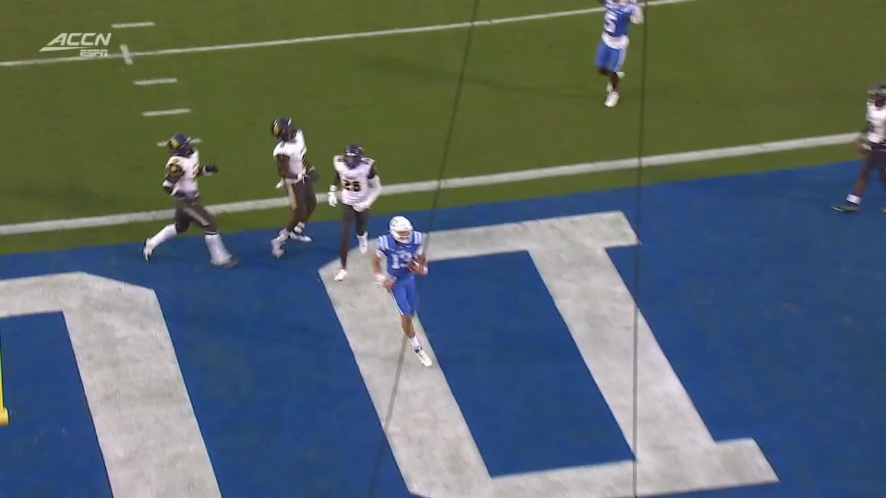 Riley Leonard runs for 2-yard touchdown - ESPN Video