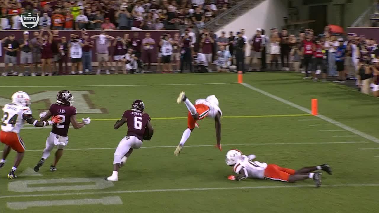 Devon Achane breaks a few tackles on his way to a Texas A&M TD - ESPN Video