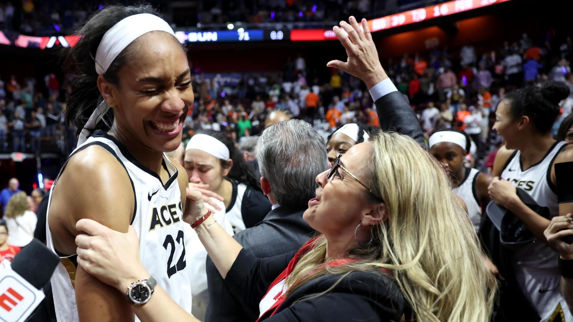 ESPN: Serving sports fans. Anytime. Anywhere.