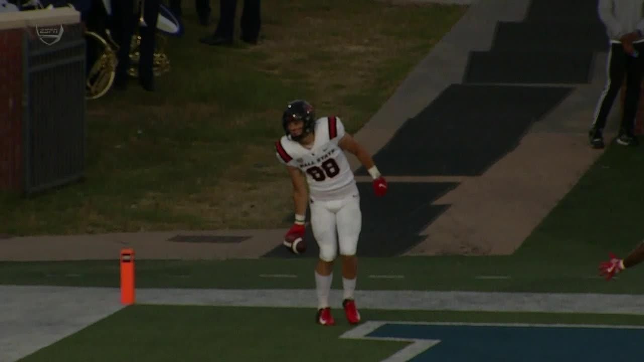 John Paddock airs it out for 9-yard TD - ESPN Video