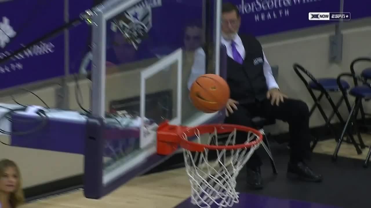 Knisha Godfrey makes a nice move for the layup - ESPN Video