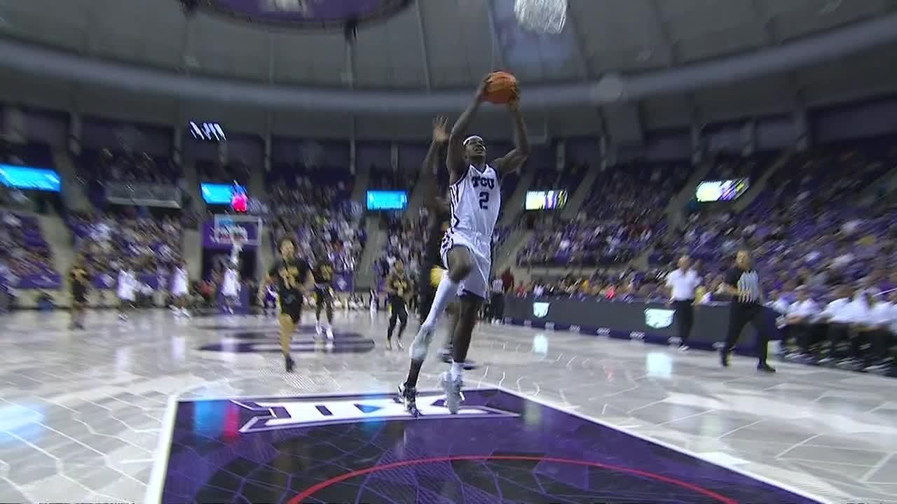 Emanuel Miller skies for big dunk - ESPN Video