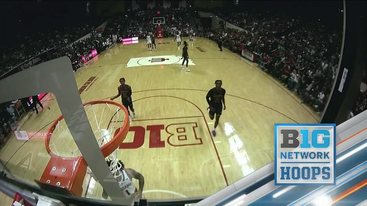 Kaleb Banks throws down the hammer - ESPN Video