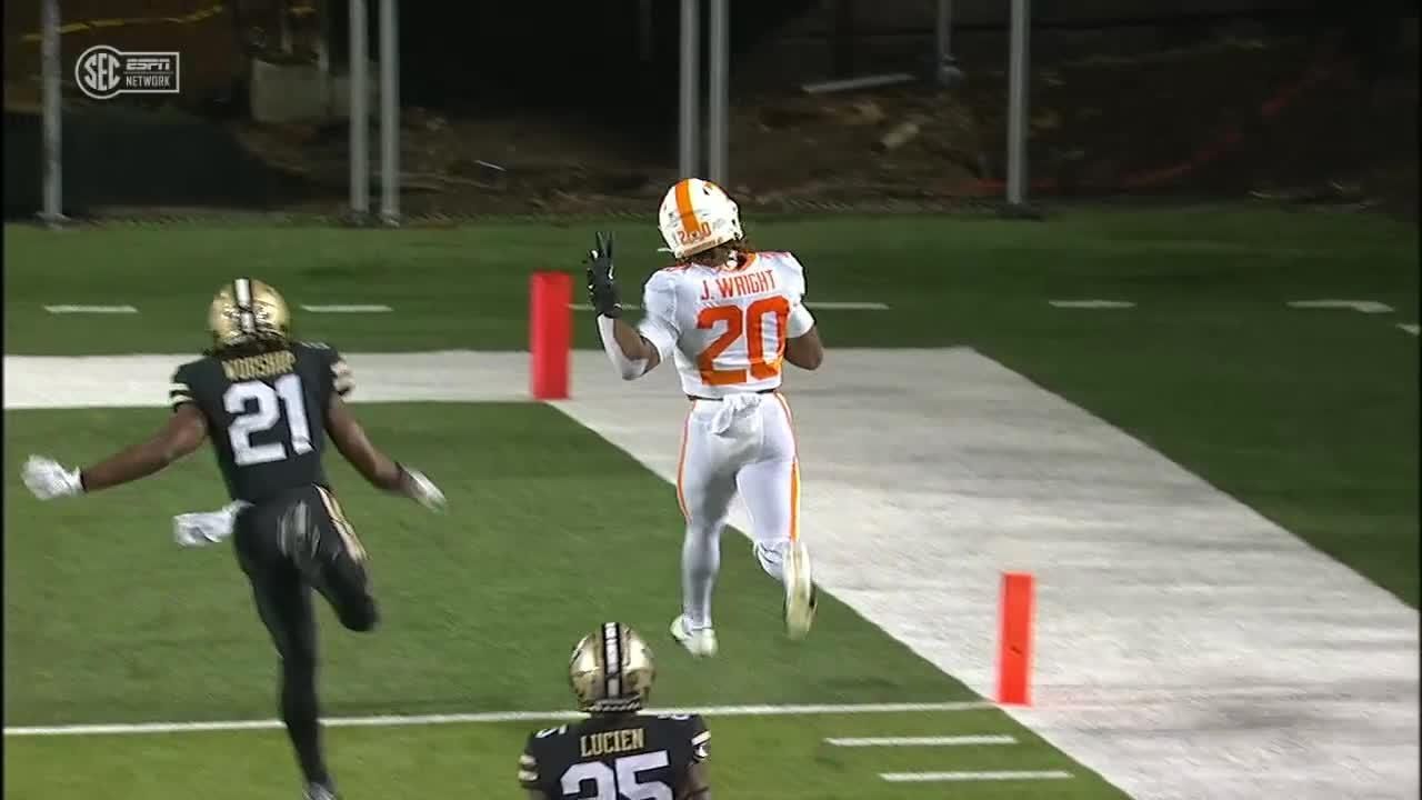 Touchdown! Jaylen Wright scores 50-yard TD vs. Vanderbilt - ESPN Video