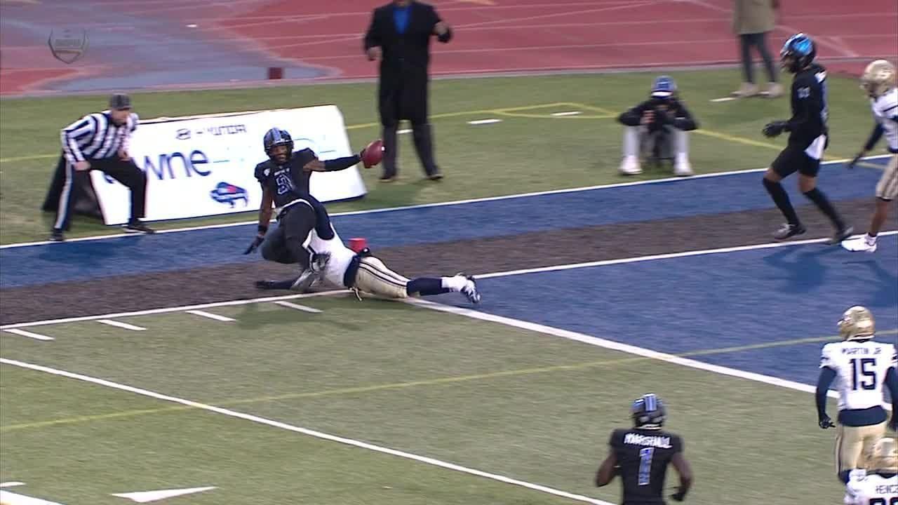 Quian Williams breaks the plane to give Buffalo a late lead - ESPN Video