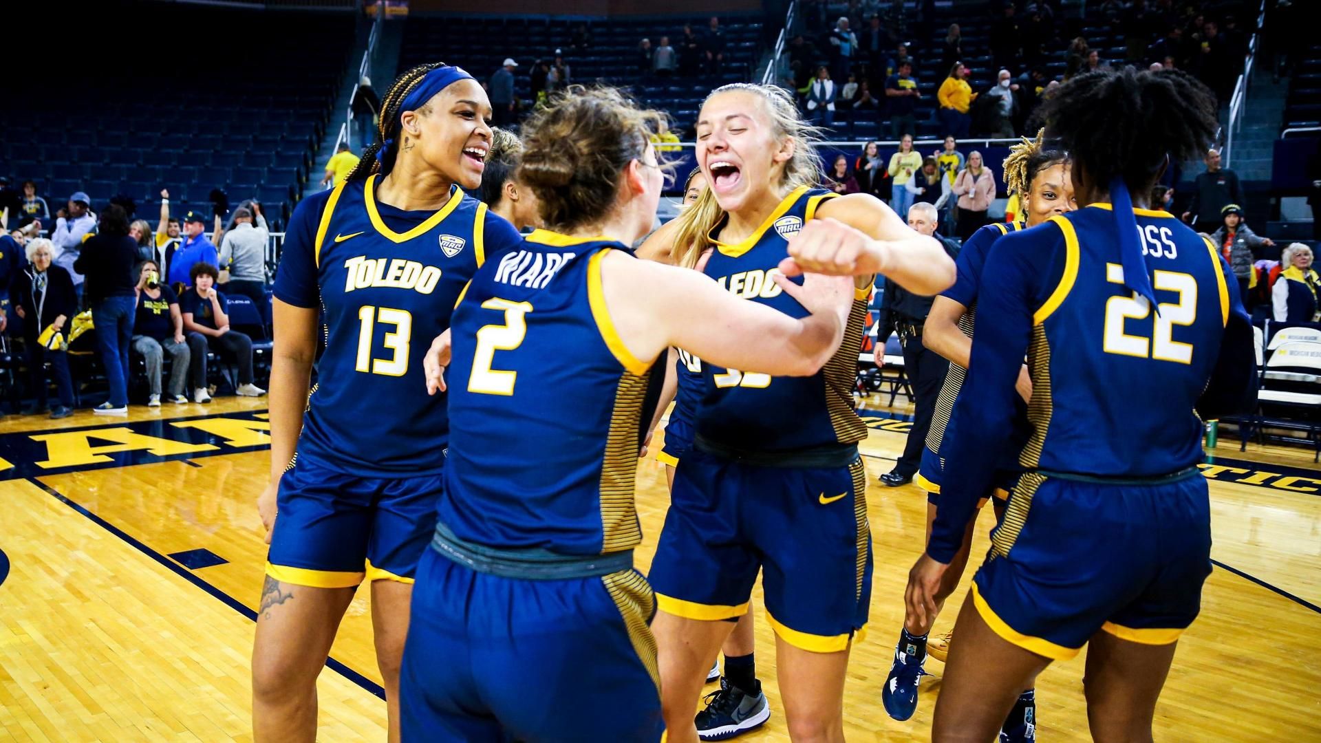 Toledo holds off comeback bid to grab upset win over No. 14 Michigan ...